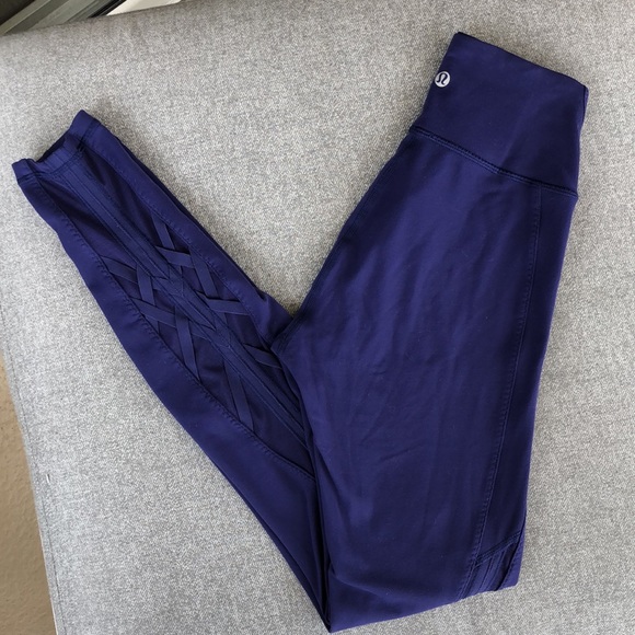 lululemon athletica | Pants & Jumpsuits | Like New Lululemon Rare ...